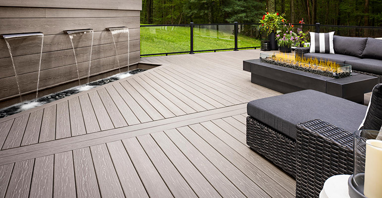 9 Quality Composite Decking Decorating Ideas | EVODEK