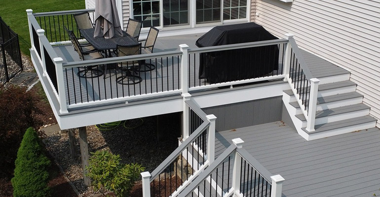 10 Design Ideas for a Small Backyard Deck | EVODEK