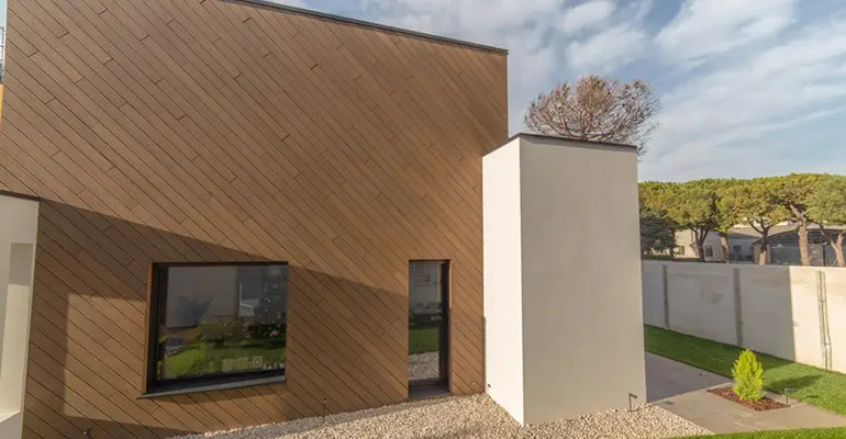 Is Composite Cladding Vertical or Horizontal? | EVODEK